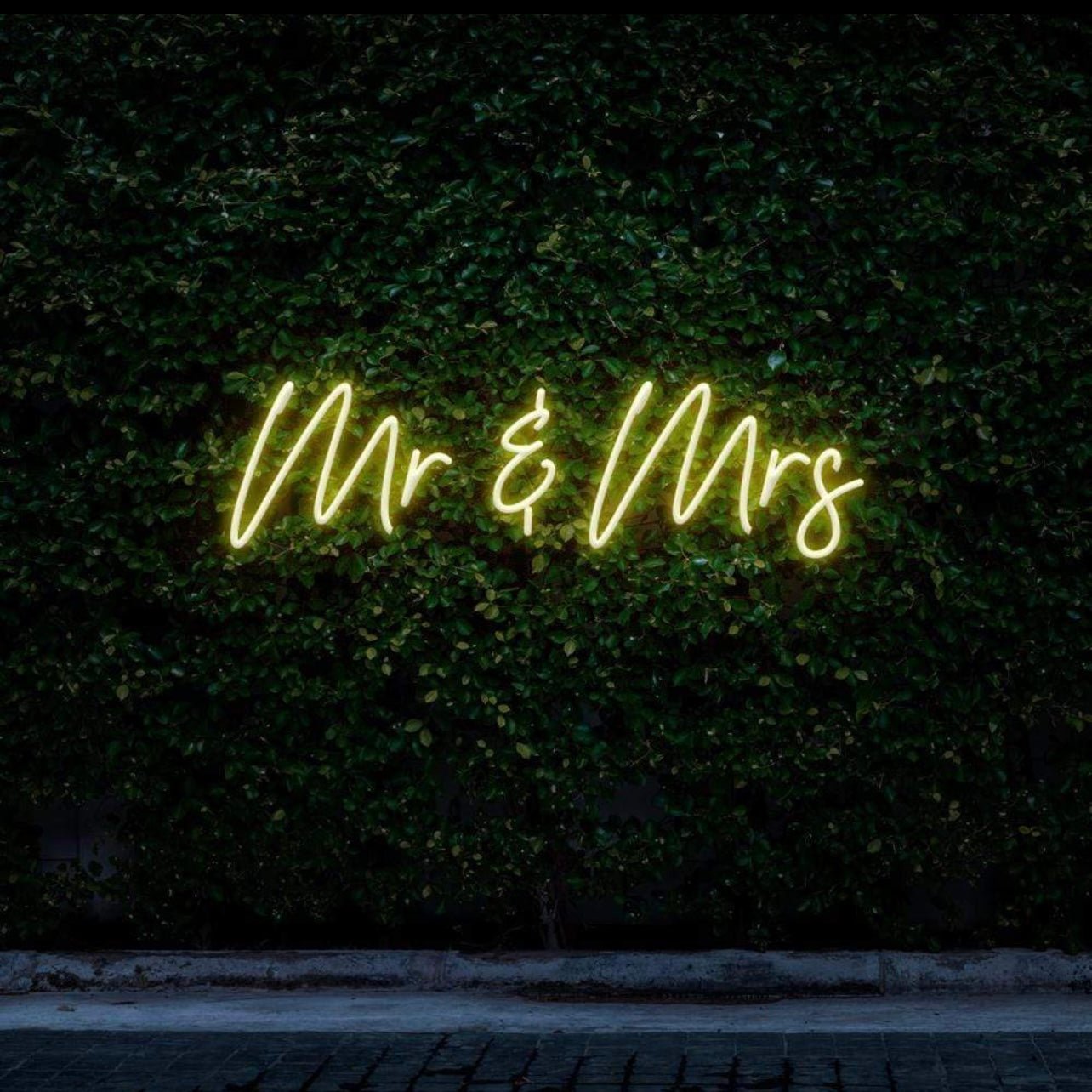 Custom Made Neon Signs With New Products – BeNeonUnicorn