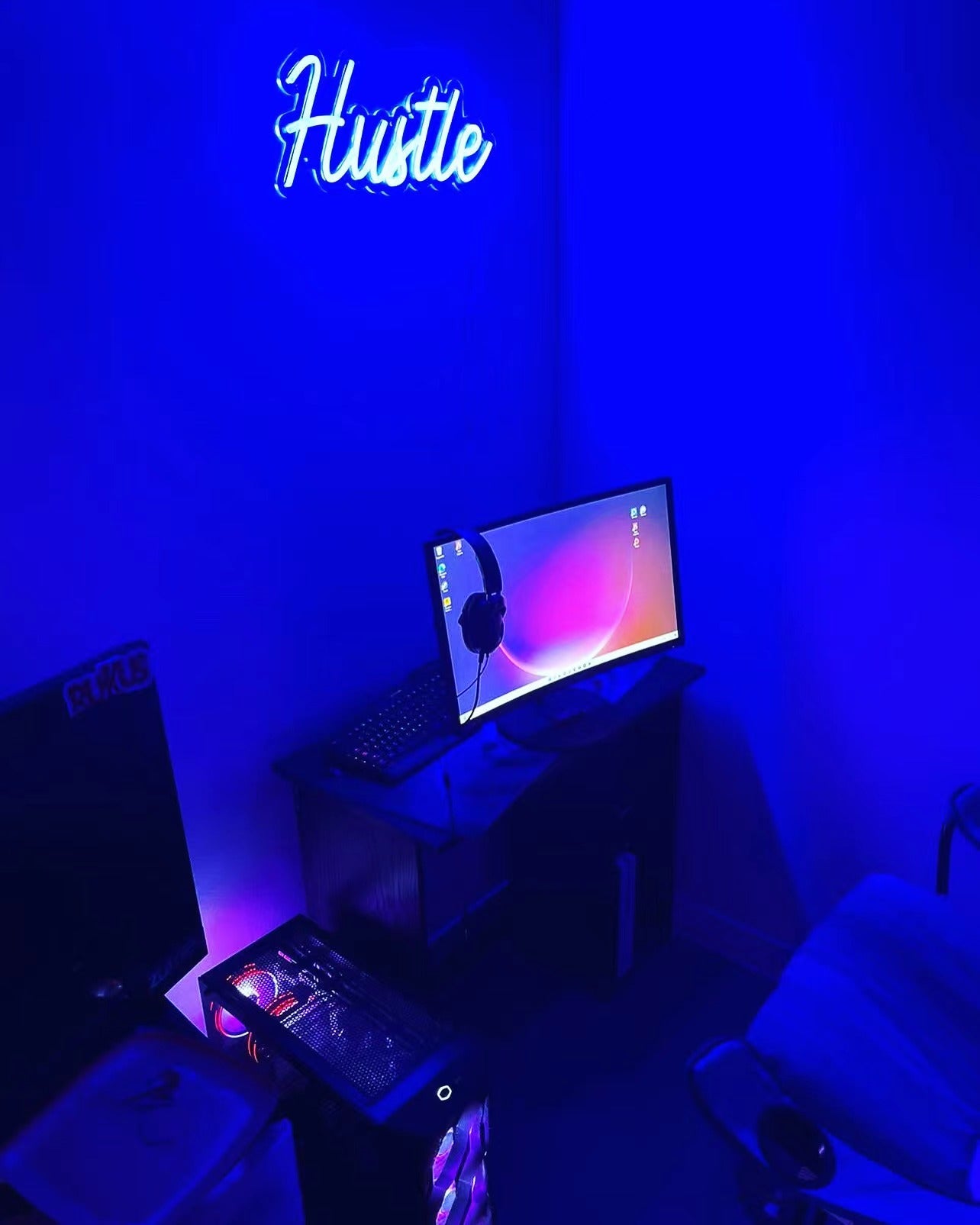 How to make the most of your neon sign's available space ？ – BeNeonUnicorn