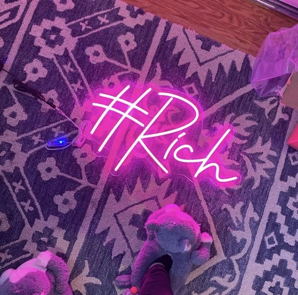 Shopify sign shops: Creating your own neon signs – BeNeonUnicorn